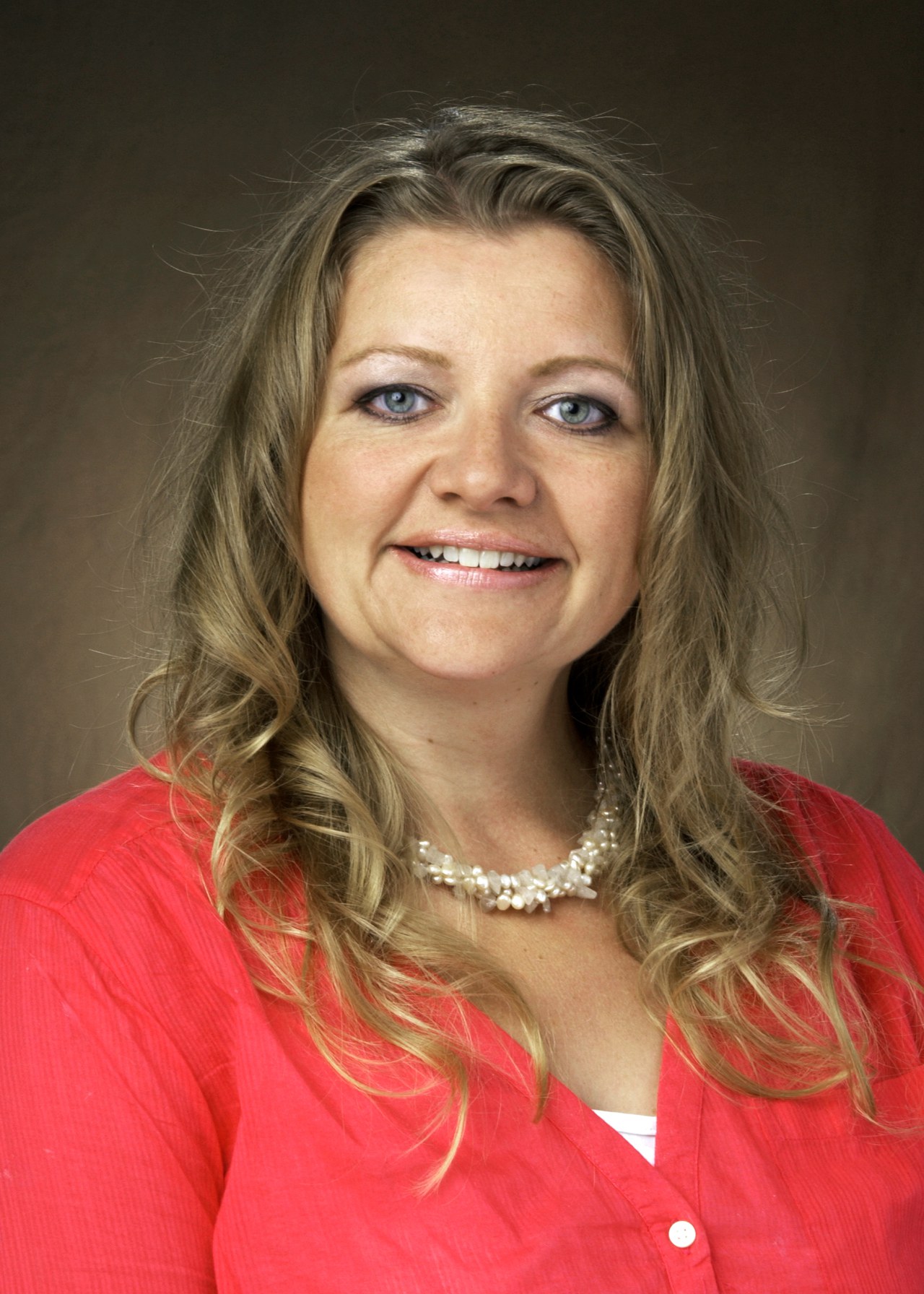 NDSU’s Ostby Receives National Vet Tech Teaching Award — Extension and ...