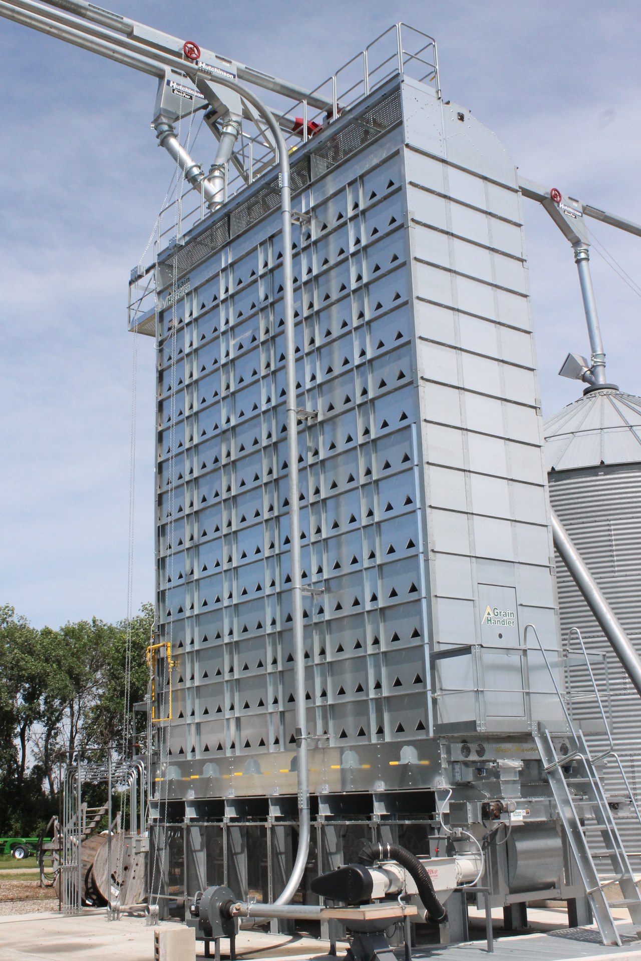 Varying in-field moisture makes corn harvest, drying, storage a ...
